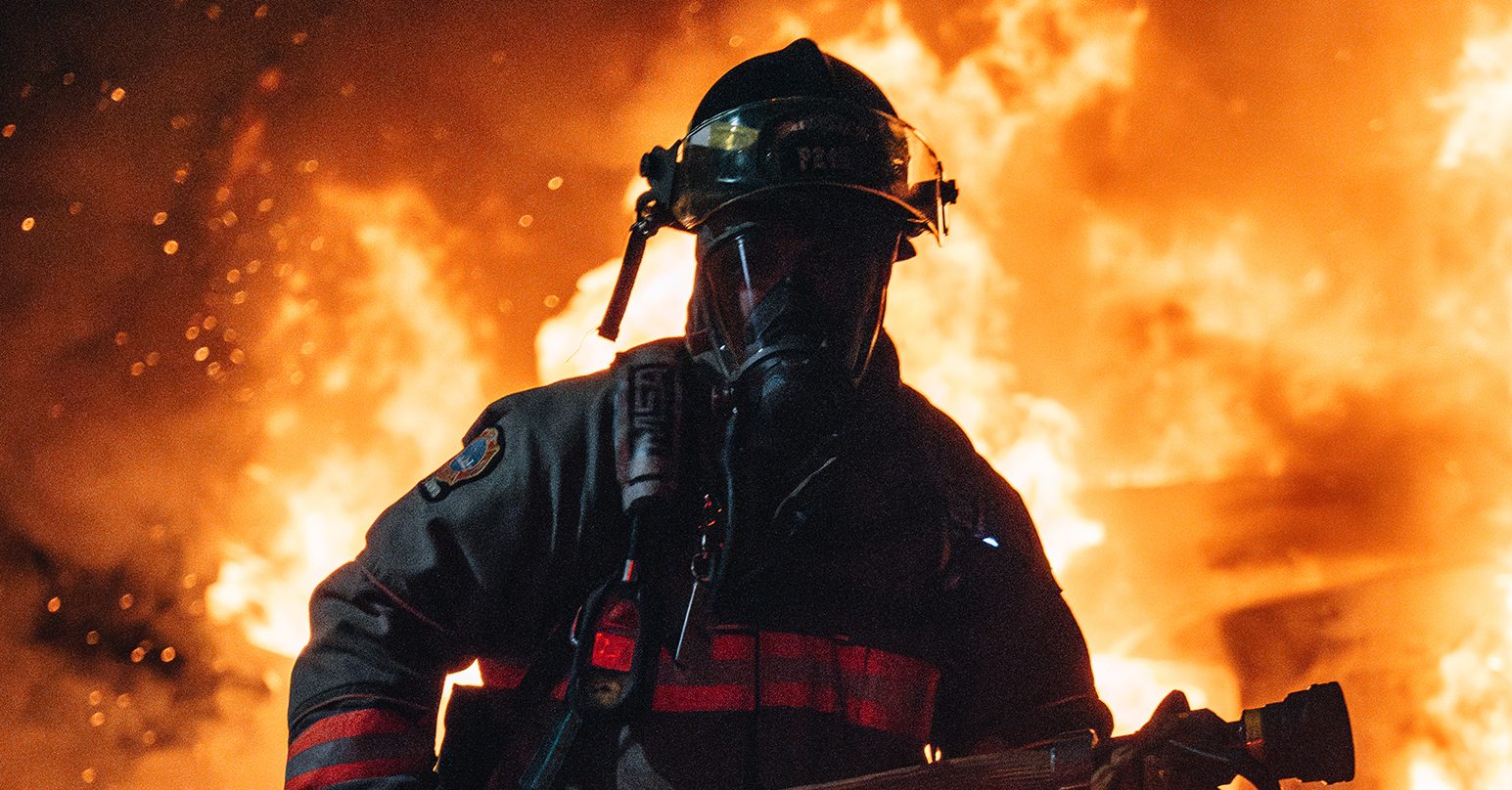 How to Become a Firefighter in Canada (2025): TO, CGY, VAN
